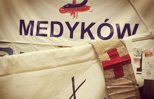 Filip A Dabrowski: Junior doctors go on hunger strike in Poland - The BMJ