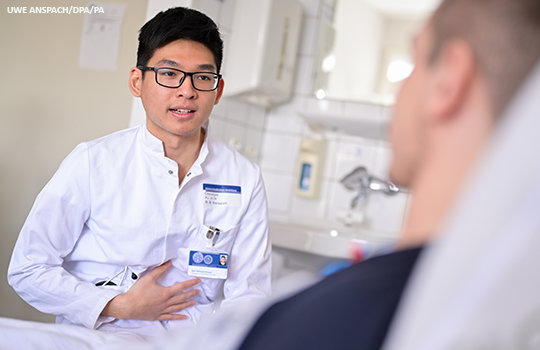 Jacob Lurie and Anthony Nguyen: Medical students can help to provide ...