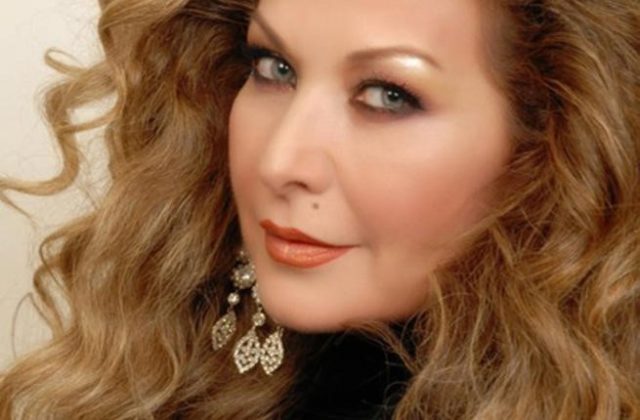 Talk to her: Creativity Without Boundaries - Medical Humanities